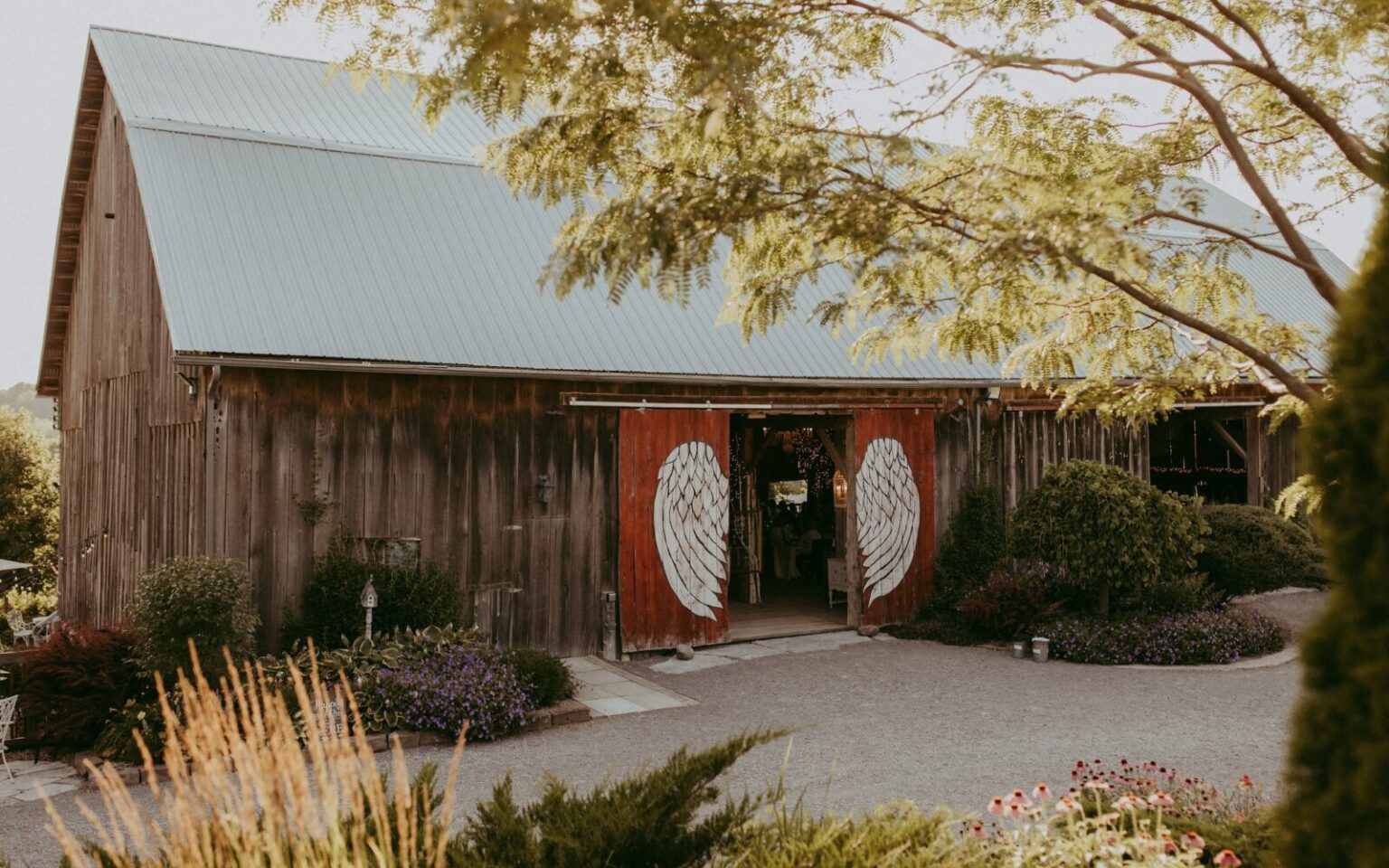 About Venue - Century Barn Weddings